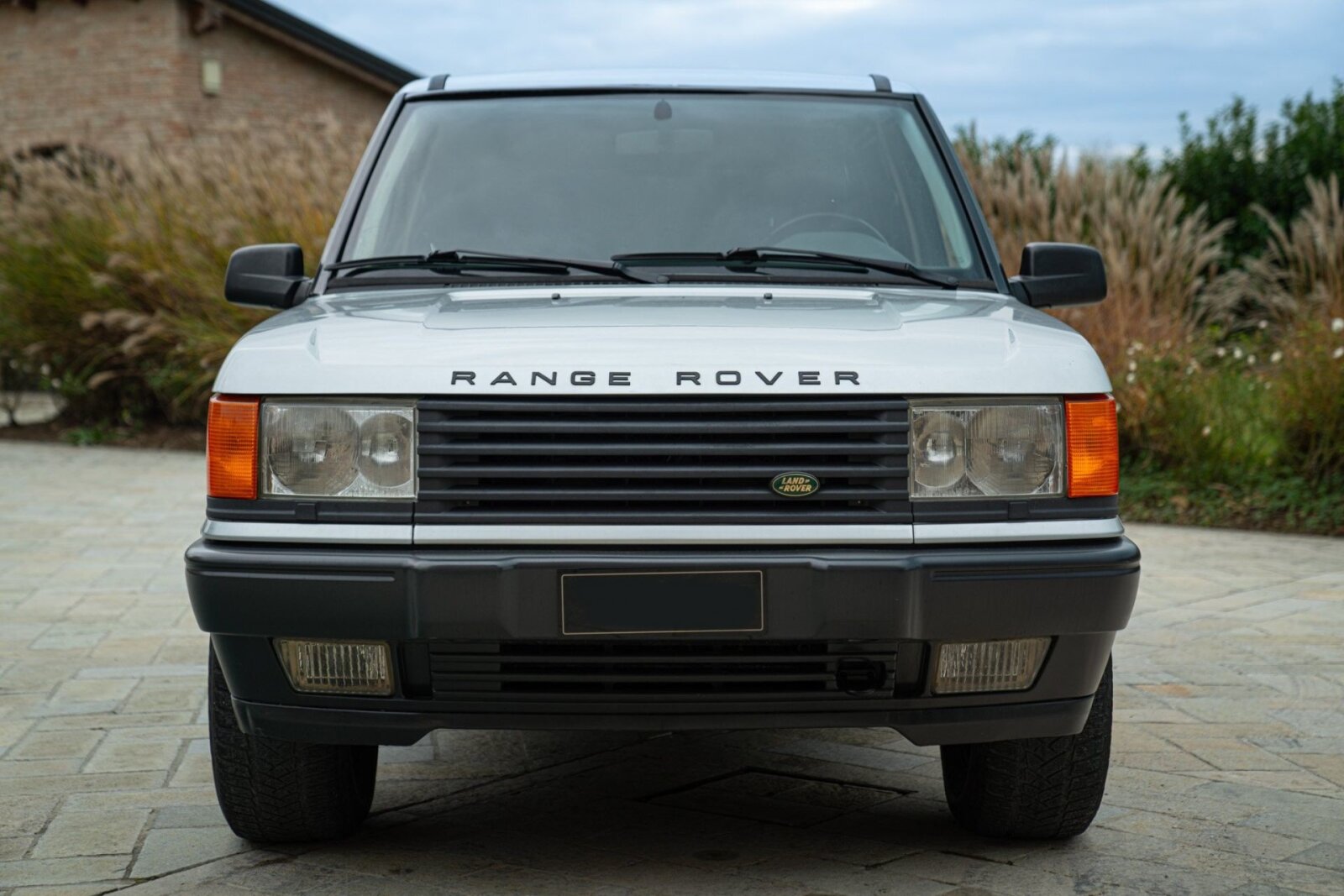 Detailansicht Land Rover Range Rover LP 4.6 HSE 4x4 Gassmann Cars