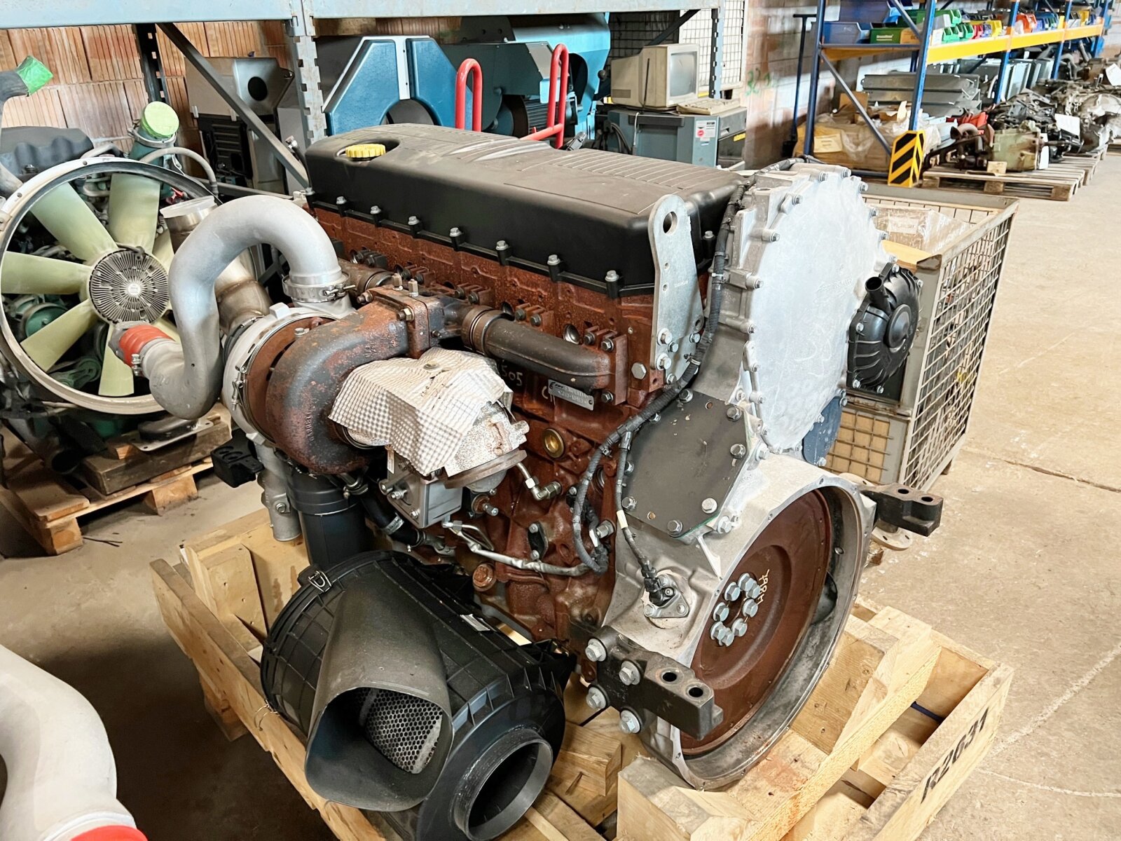 Iveco-Cursor-11-Motor-in-Bovenden_Detailansicht_52330 | Gassmann