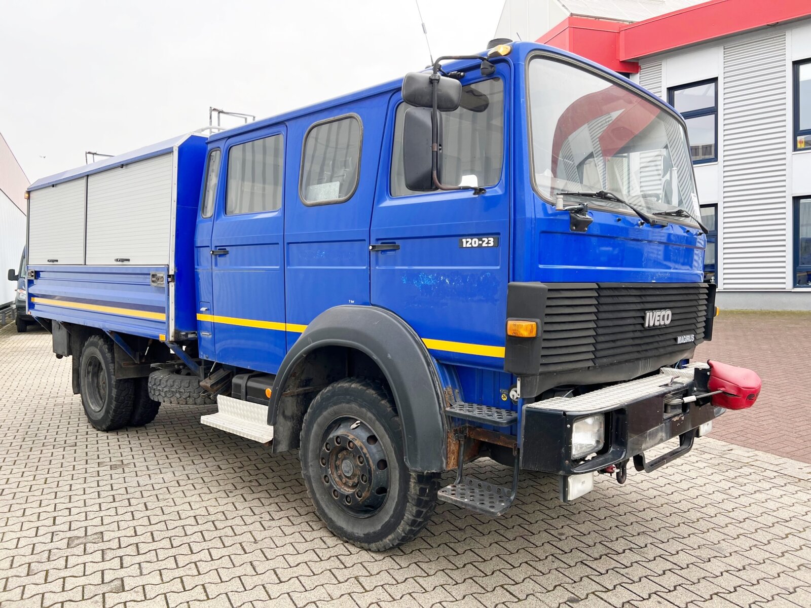 Iveco 120 23 AW 4x4 Doka in Bovenden | Gassmann