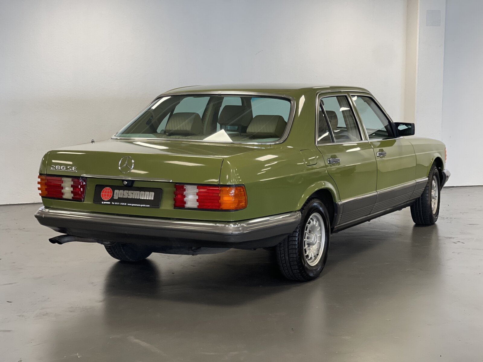 Mercedes Benz 280 SE Limousine W126 in Bovenden | Gassmann