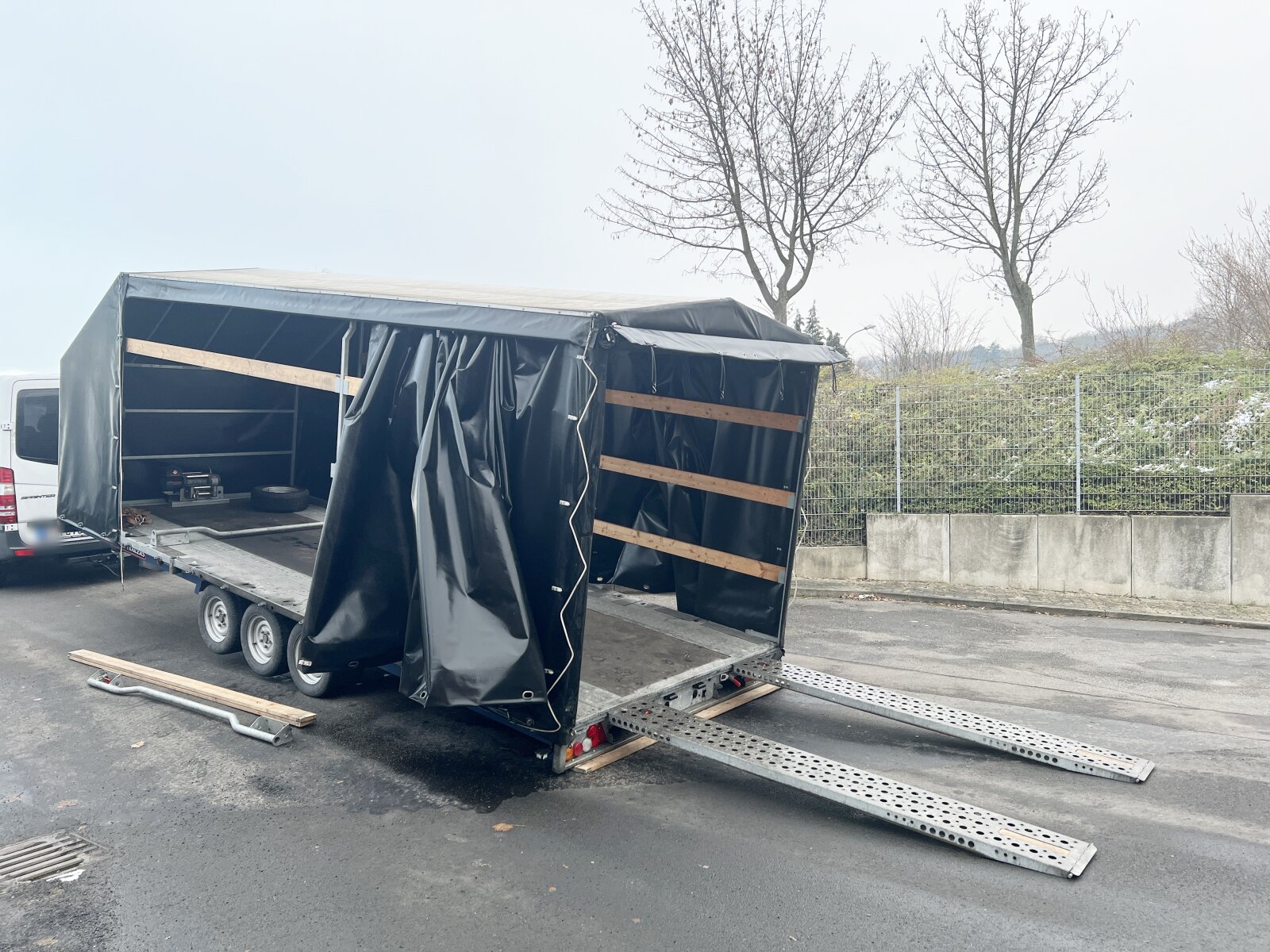 Detailansicht | - Brian James CarGO Connect | Gassmann Trucks