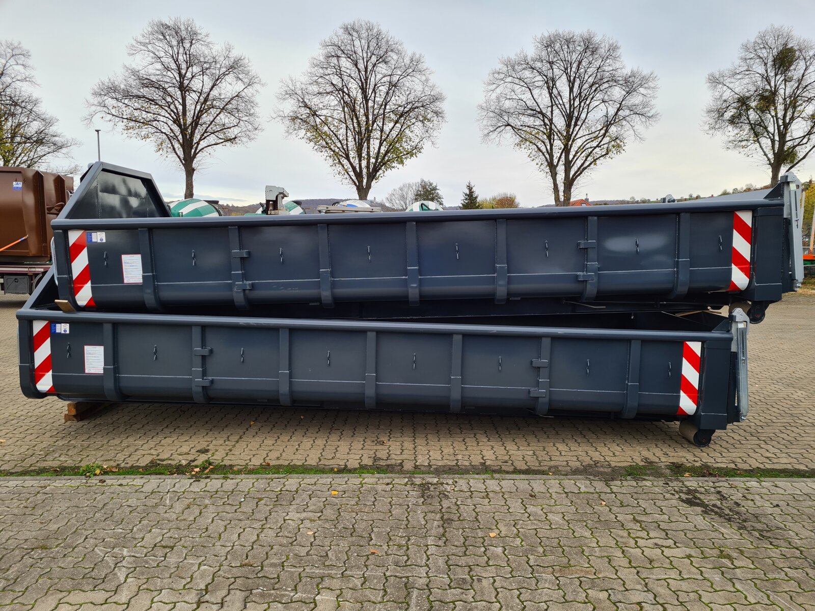 Detailansicht | GASSMANN Abrollcontainer mit Klappe ca. 12m³ | Gassmann ...