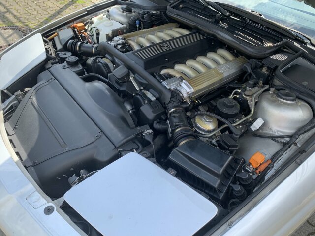 BMW 850 I Coupe 12 Zylinder in Bovenden | Gassmann