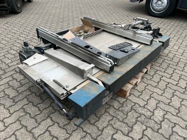 BAER BC 2000 D 4 Ladebordwand in Bovenden | Gassmann